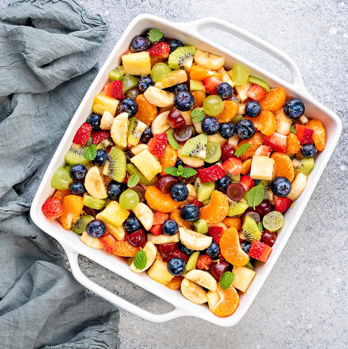Fresh fruit salad store