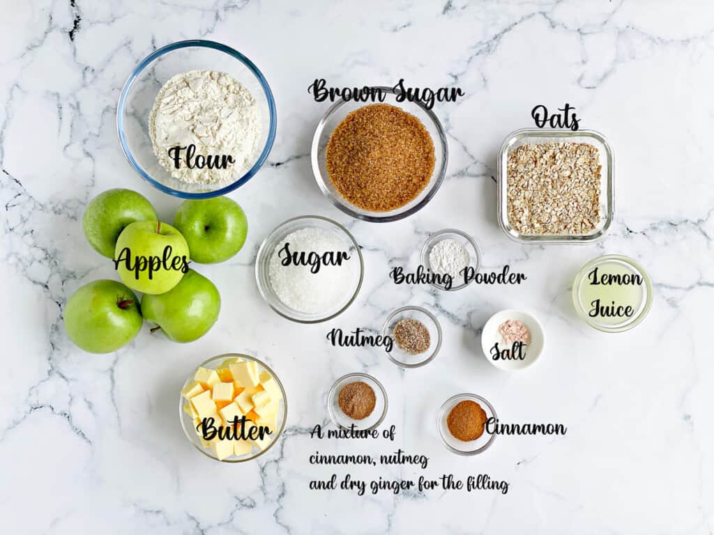 Perfect Apple Crumble with Oats |Easy Recipe - Cubes N Juliennes