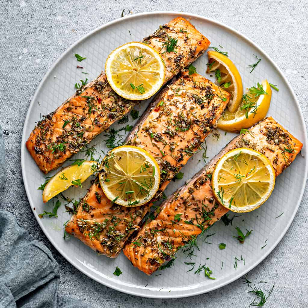 Oven Baked Salmon Recipe {Easy, Healthy} - Cubes N Juliennes